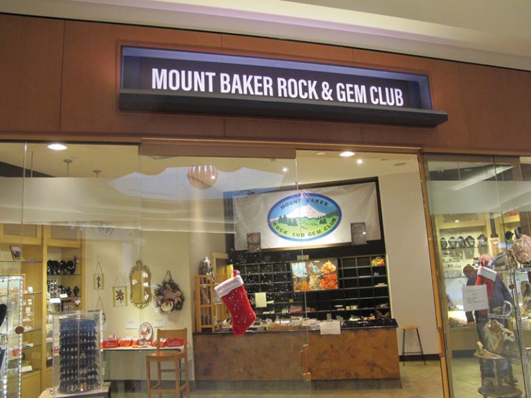 A Rock Club Mall Store Success - Rock & Gem Magazine