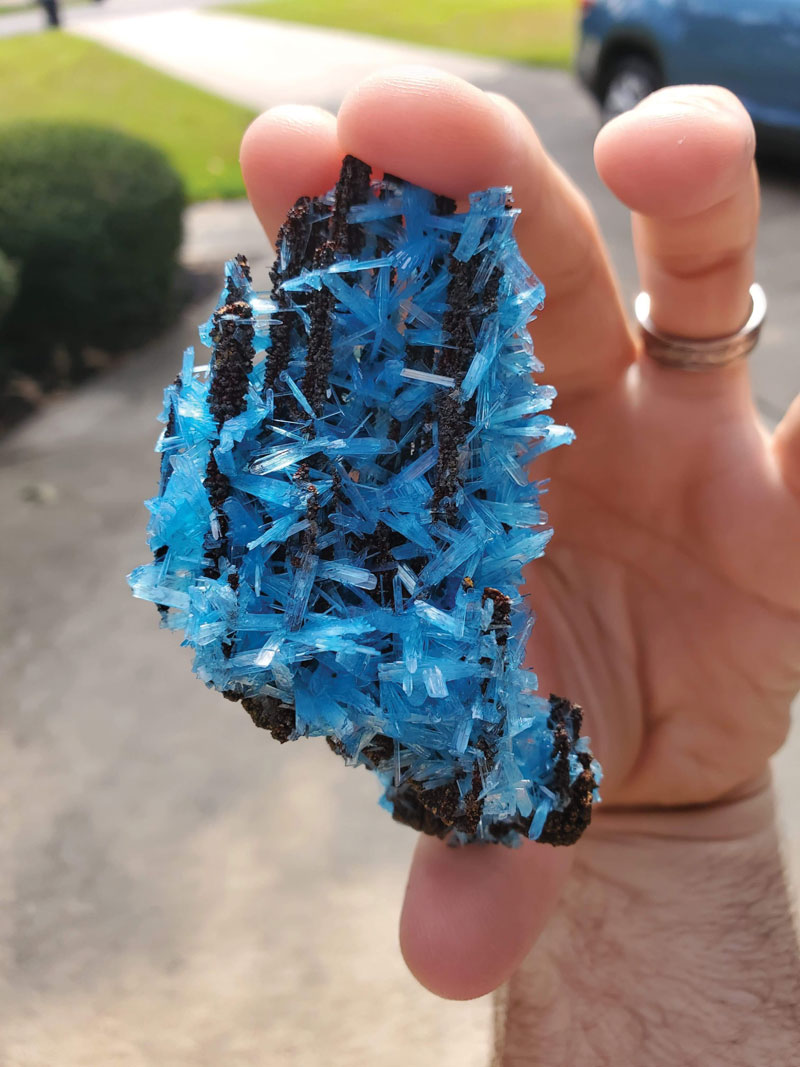 Calamine: Beyond An Anti-Itch Mineral - Rock & Gem Magazine