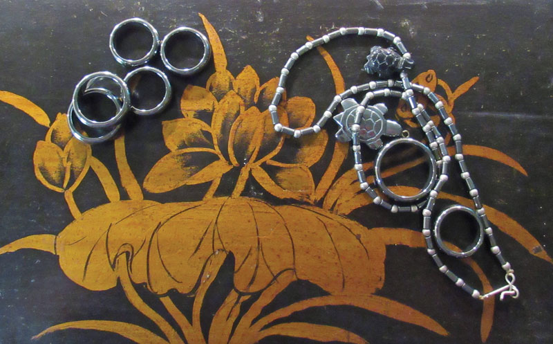 7 Stones To Relieve Stress | Rock & Gem Magazine