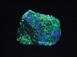 Fluorescent Minerals 101 - Rock & Gem Magazine
