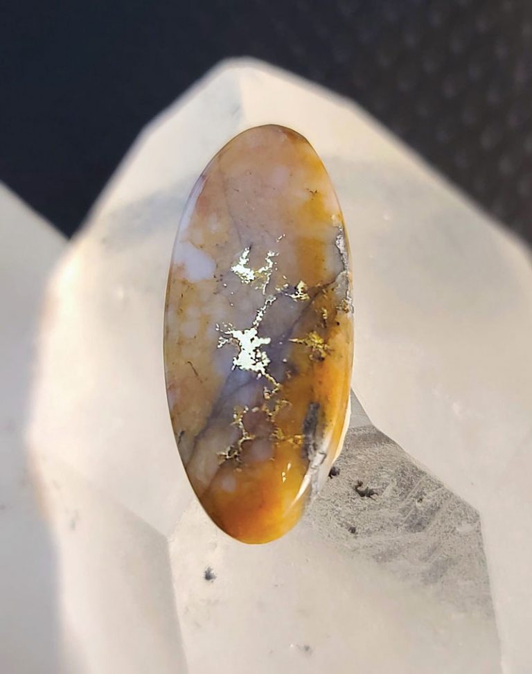 What to Cut: California Gold - Rock & Gem Magazine