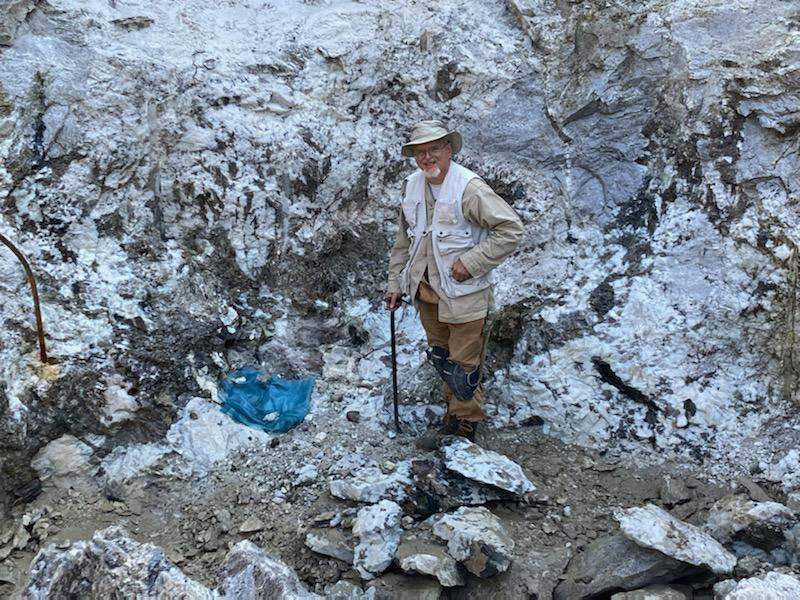 Apatite: New Finds at Pulsifer Quarry - Rock & Gem Magazine