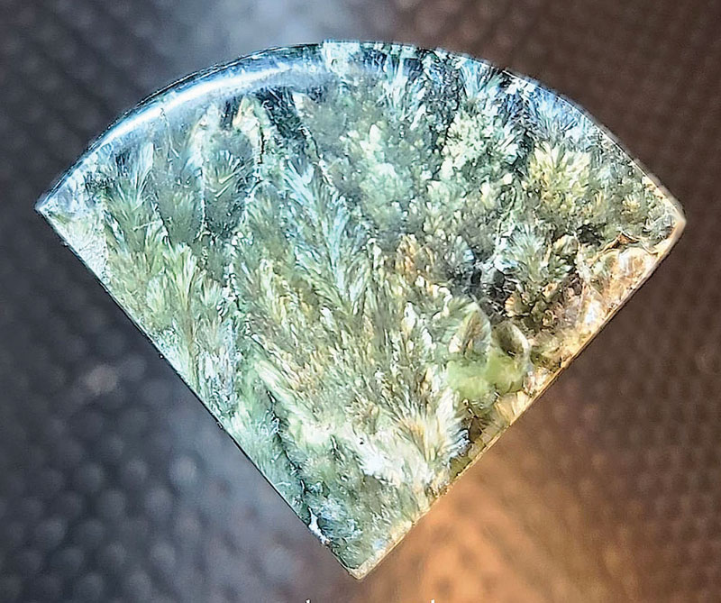 Seraphinite – What to Cut - Rock & Gem Magazine