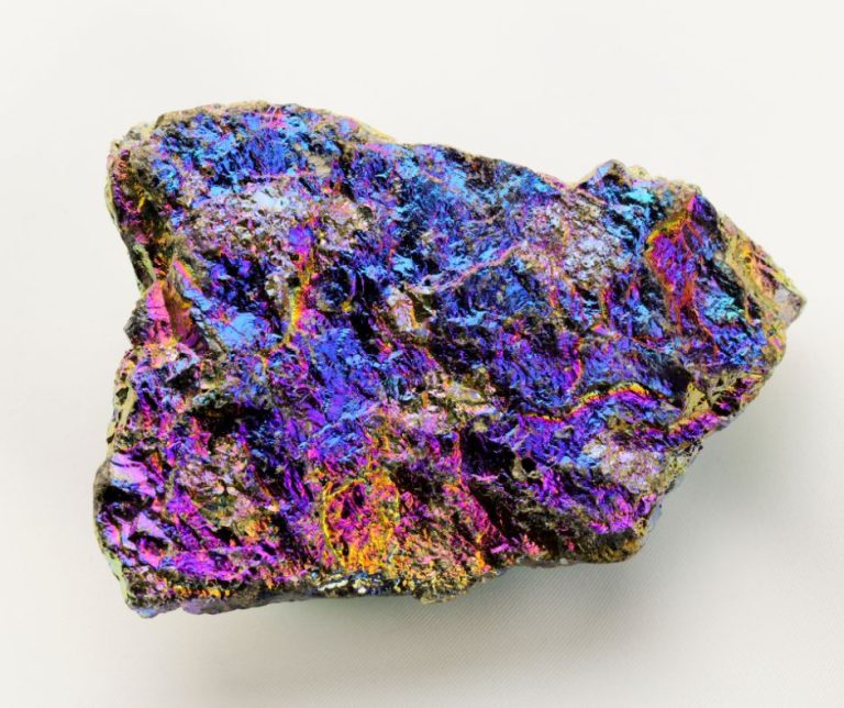 What Gives Minerals Color? - Rock & Gem Magazine