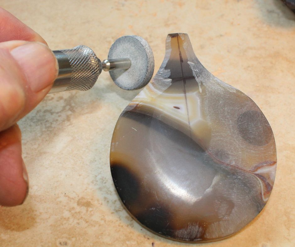 Brazilian Agate Inspiration - Rock & Gem Magazine