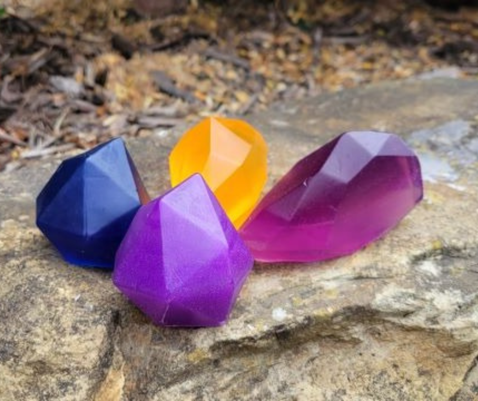 How to Make Soap: Crystal Shapes - Rock & Gem Magazine