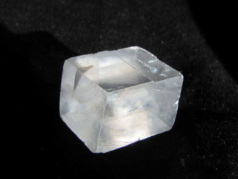 Iceland Spar: Optical Calcite - Rock & Gem Magazine
