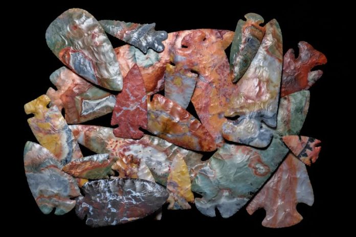 Conchoidal Fracture: A Lucky Break - Rock & Gem Magazine