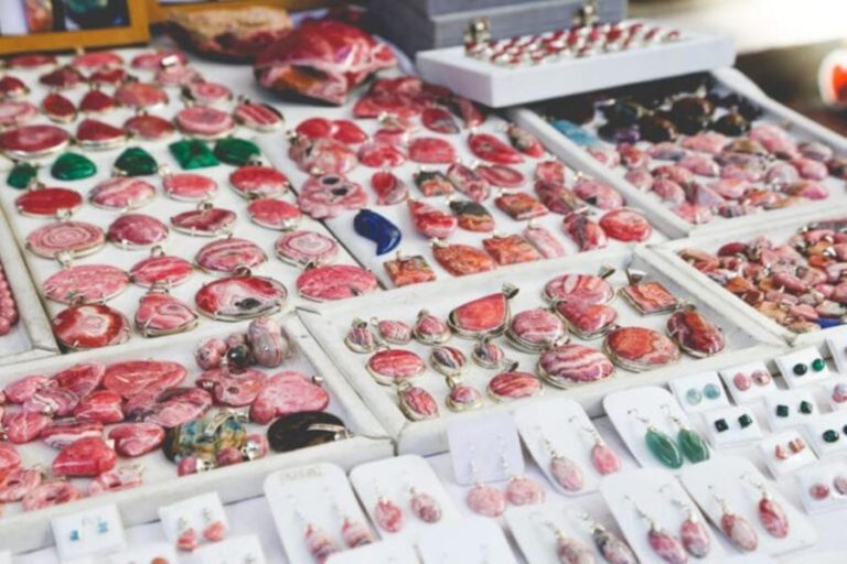 Rhodochrosite: Argentina’s Inca Rose - Rock & Gem Magazine