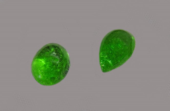 A Field Guide to Garnets - Rock & Gem Magazine