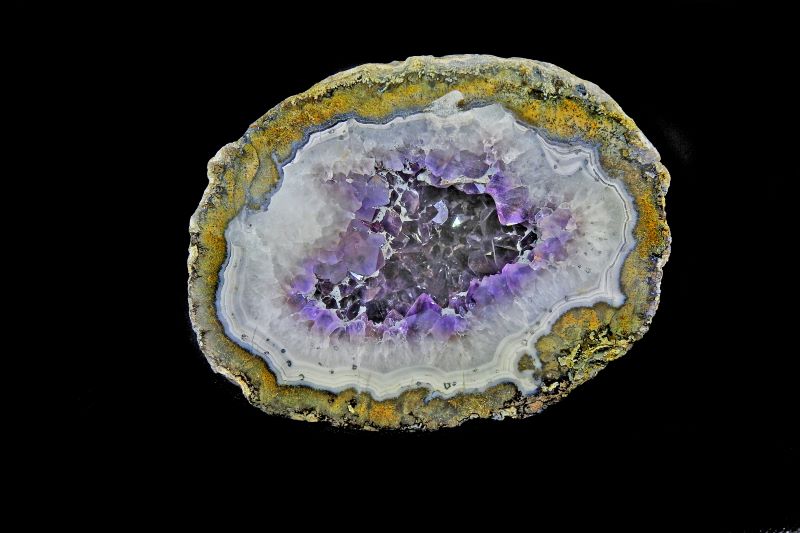 Amethyst: A Complete Field Guide - Rock & Gem Magazine