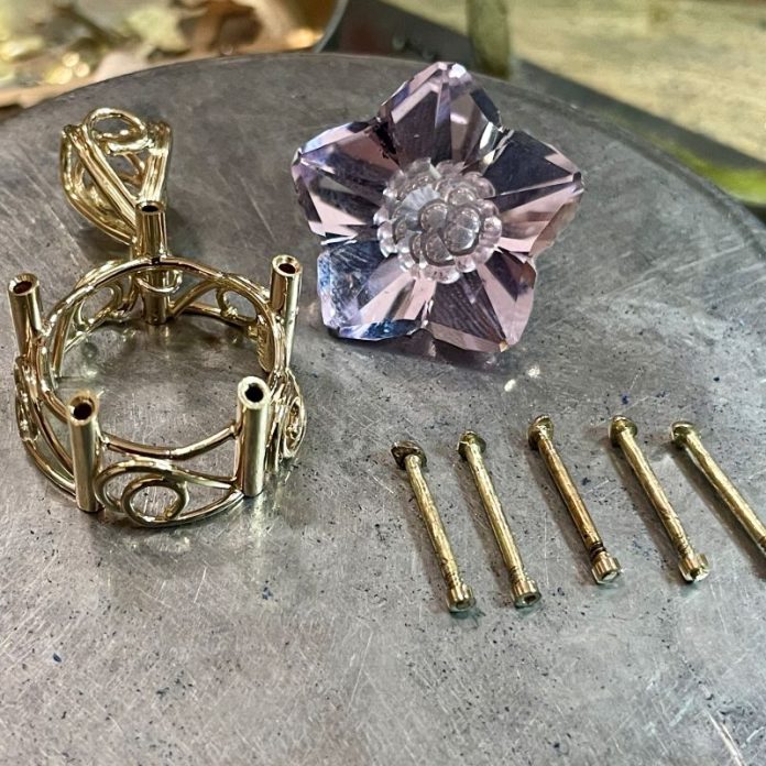 Gemstone Setting: Cutting Edge Techniques - Rock & Gem Magazine