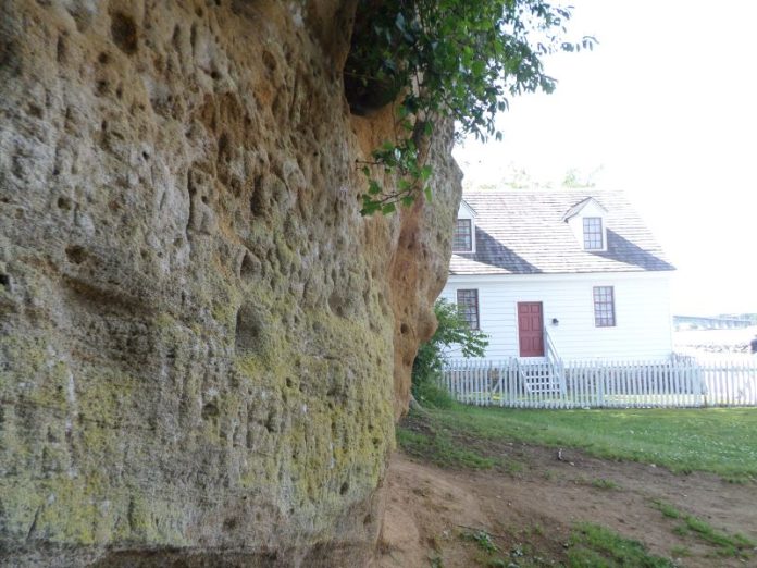 Exploring Cornwallis’ Cave - Rock & Gem Magazine