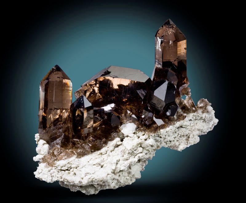 Quartz Varieties & Forms: On the Rocks - Rock & Gem Magazine