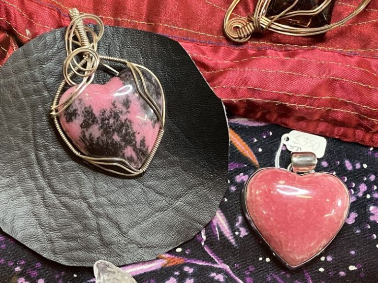 Heart-Shaped Stones: A Symbol of Love - Rock & Gem Magazine