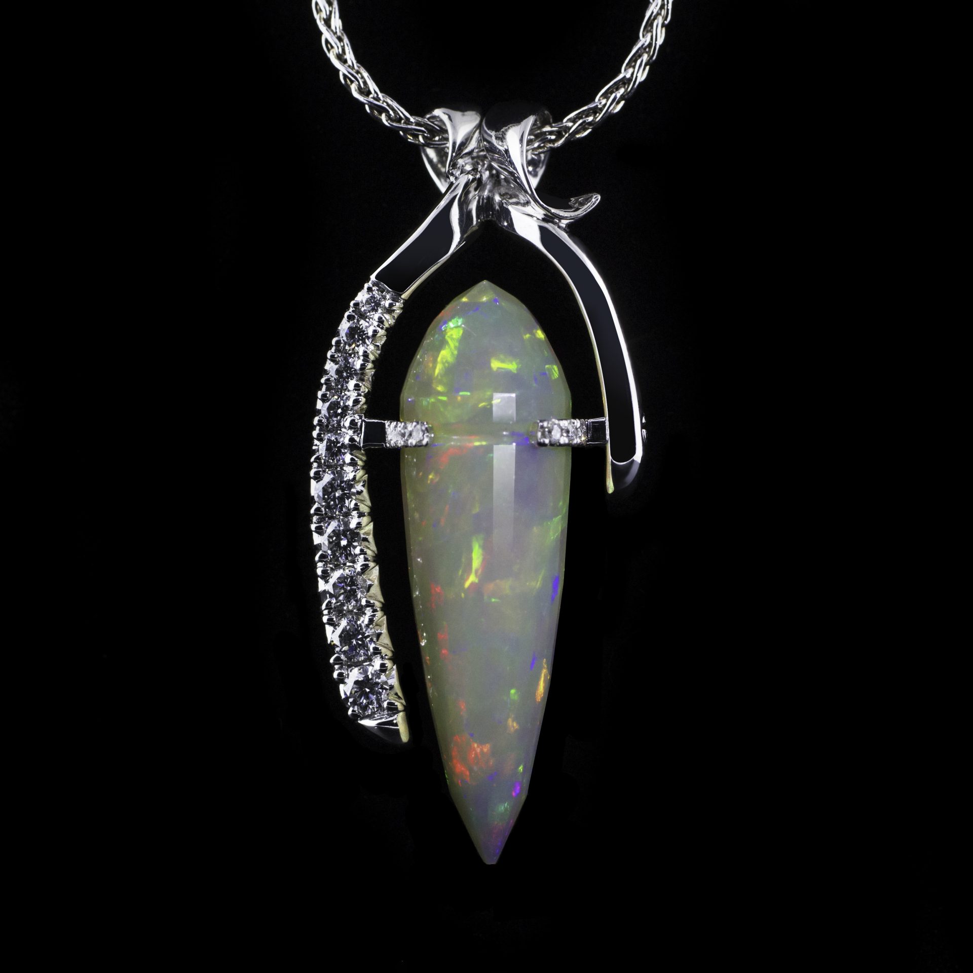 Faceting Focus: Briolette Acorn Design - Rock & Gem Magazine