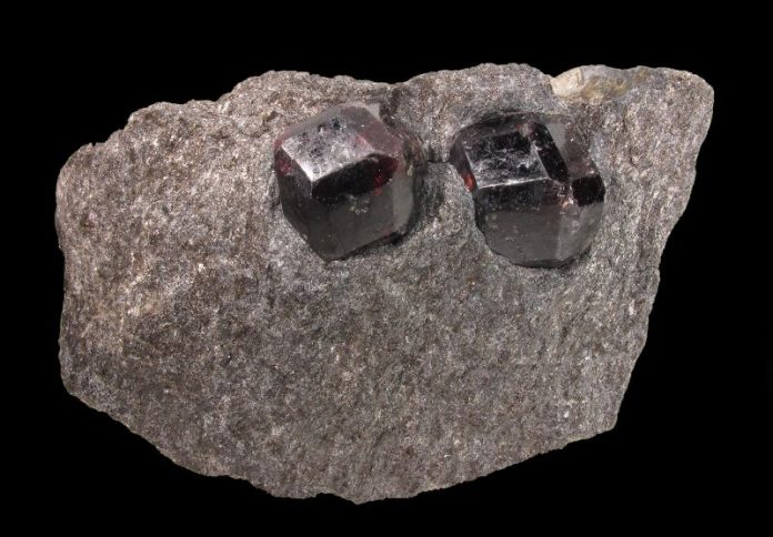Minerals for Collectors: 12 Must-Haves - Rock & Gem Magazine