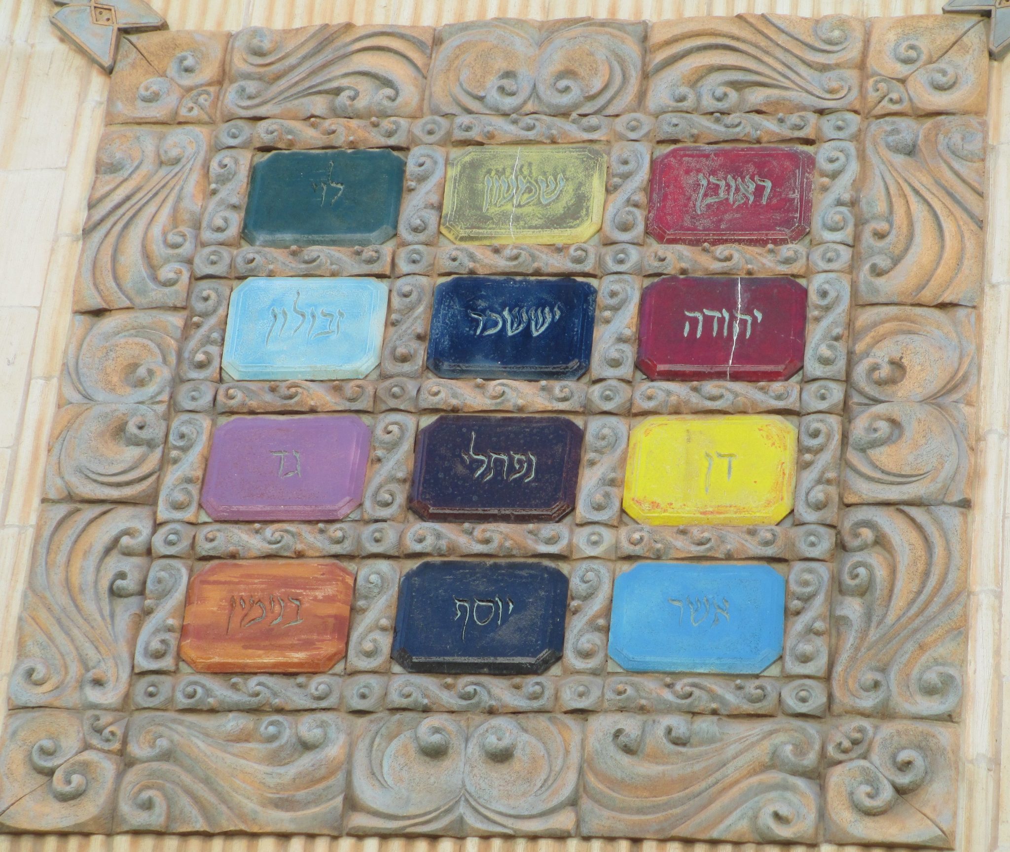 History of Birthstones: Origin & Evolution - Rock & Gem Magazine