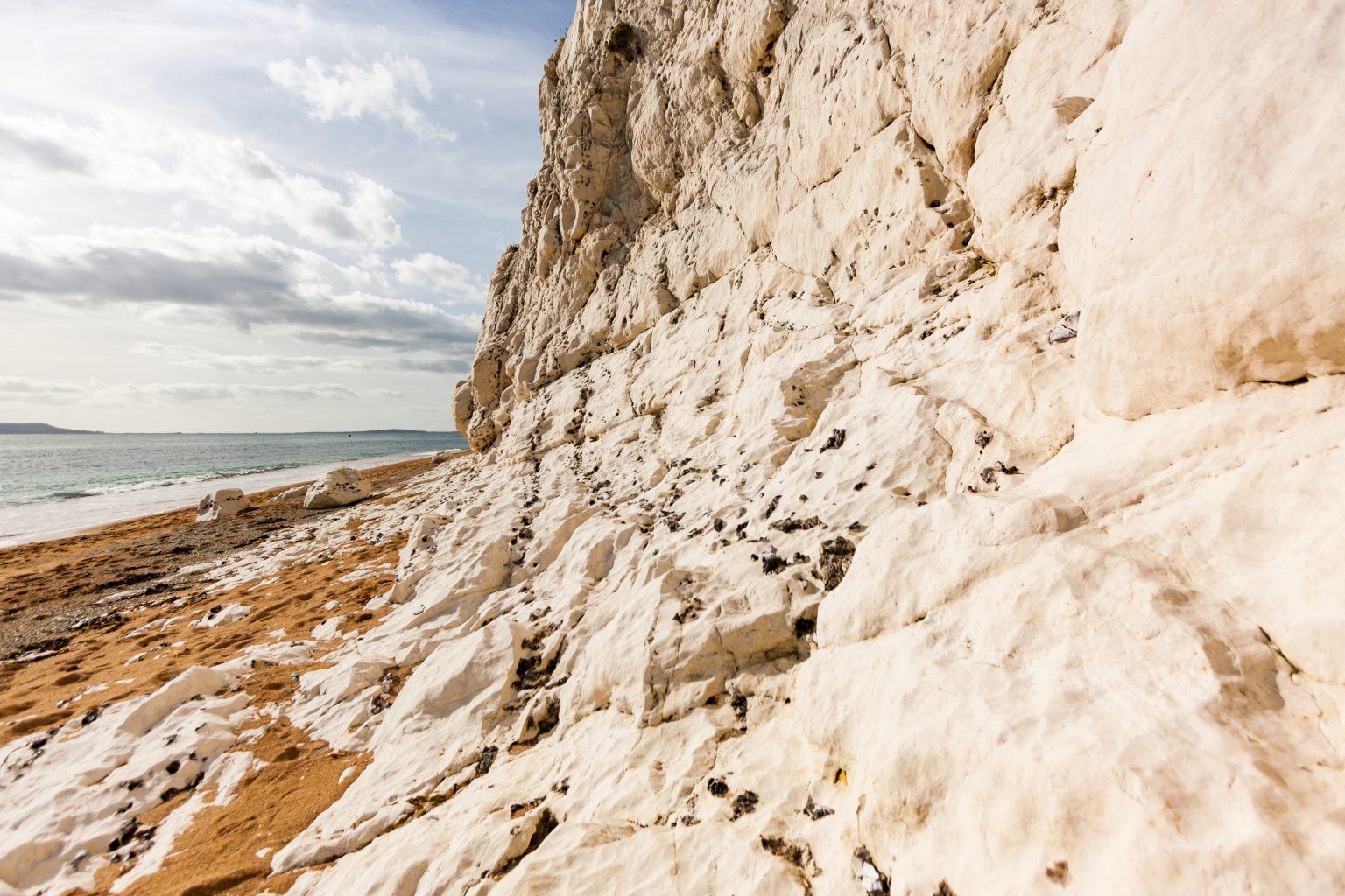 Flint Rock: Formation and Properties - Rock & Gem Magazine